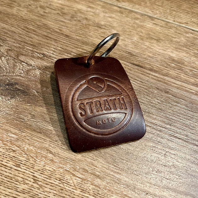 STRATH MOTO CREST LOGO LEATHER KEY FOB / KEY CHAIN – Strath Moto